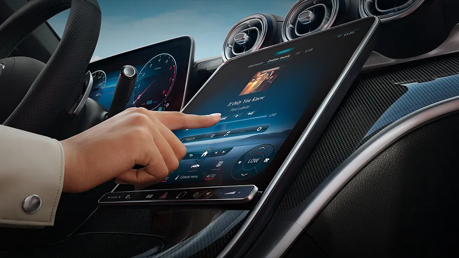 2022 C 300 Sedan | Mercedes-Benz USA