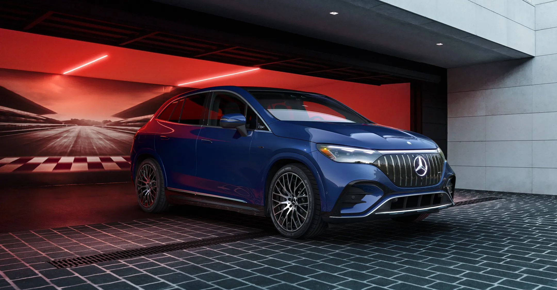 The Mid-Size AMG EQE SUV | Mercedes-Benz USA