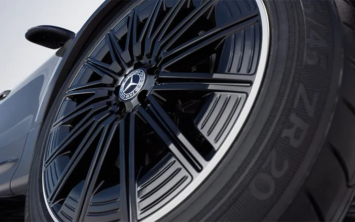 The Compact GLB SUV | Mercedes-Benz USA