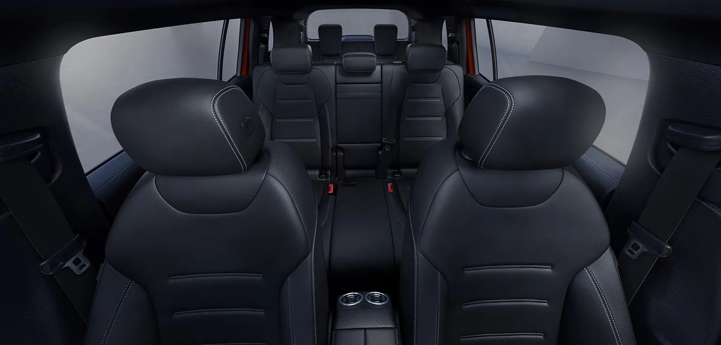 The Compact GLB SUV | Mercedes-Benz USA