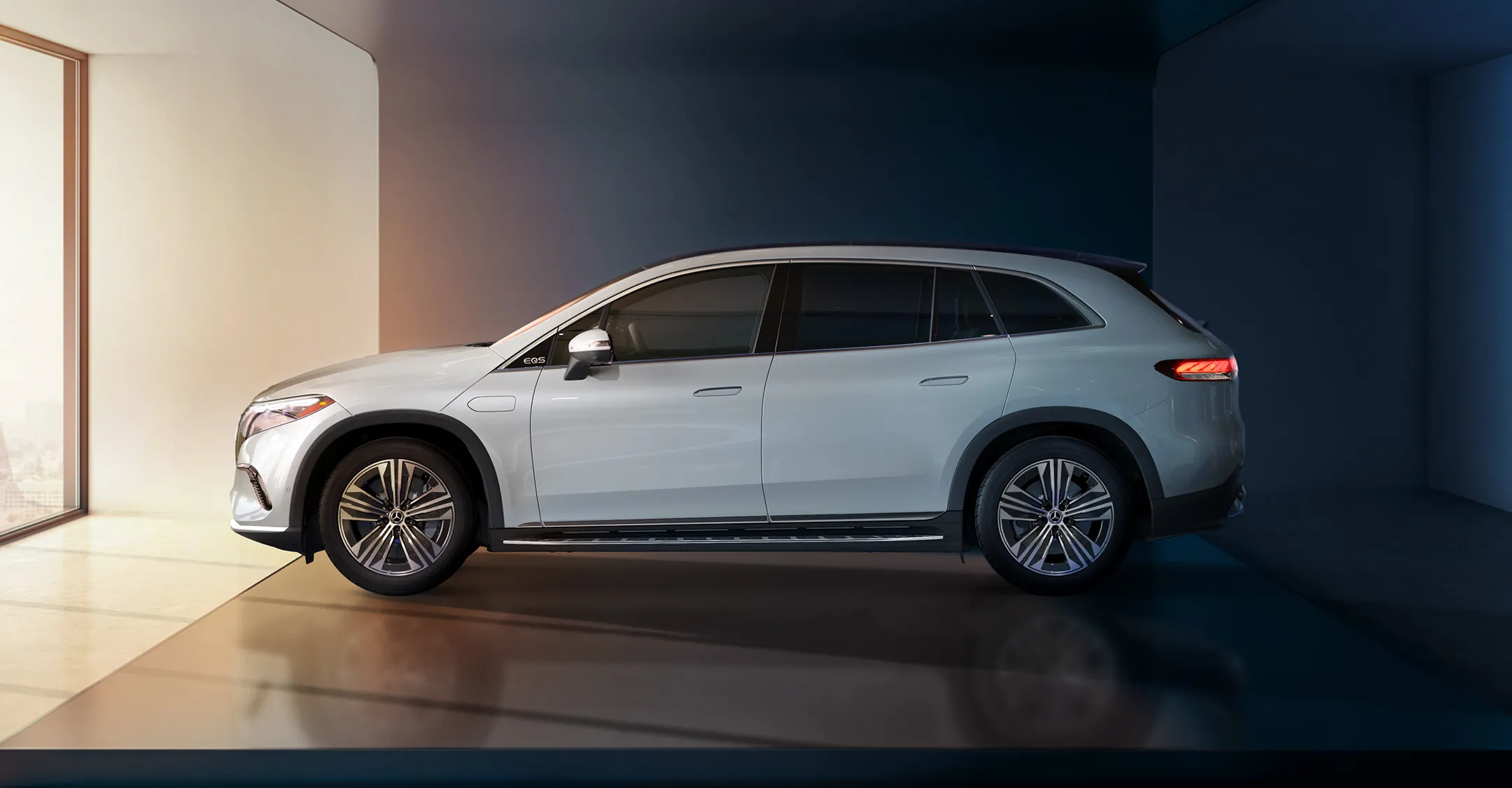 EQS - Luxury Electric SUV | Mercedes-Benz USA
