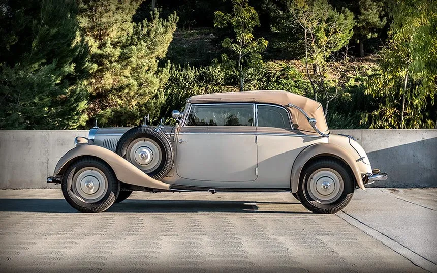 Sales | Classic Center | Mercedes-Benz USA