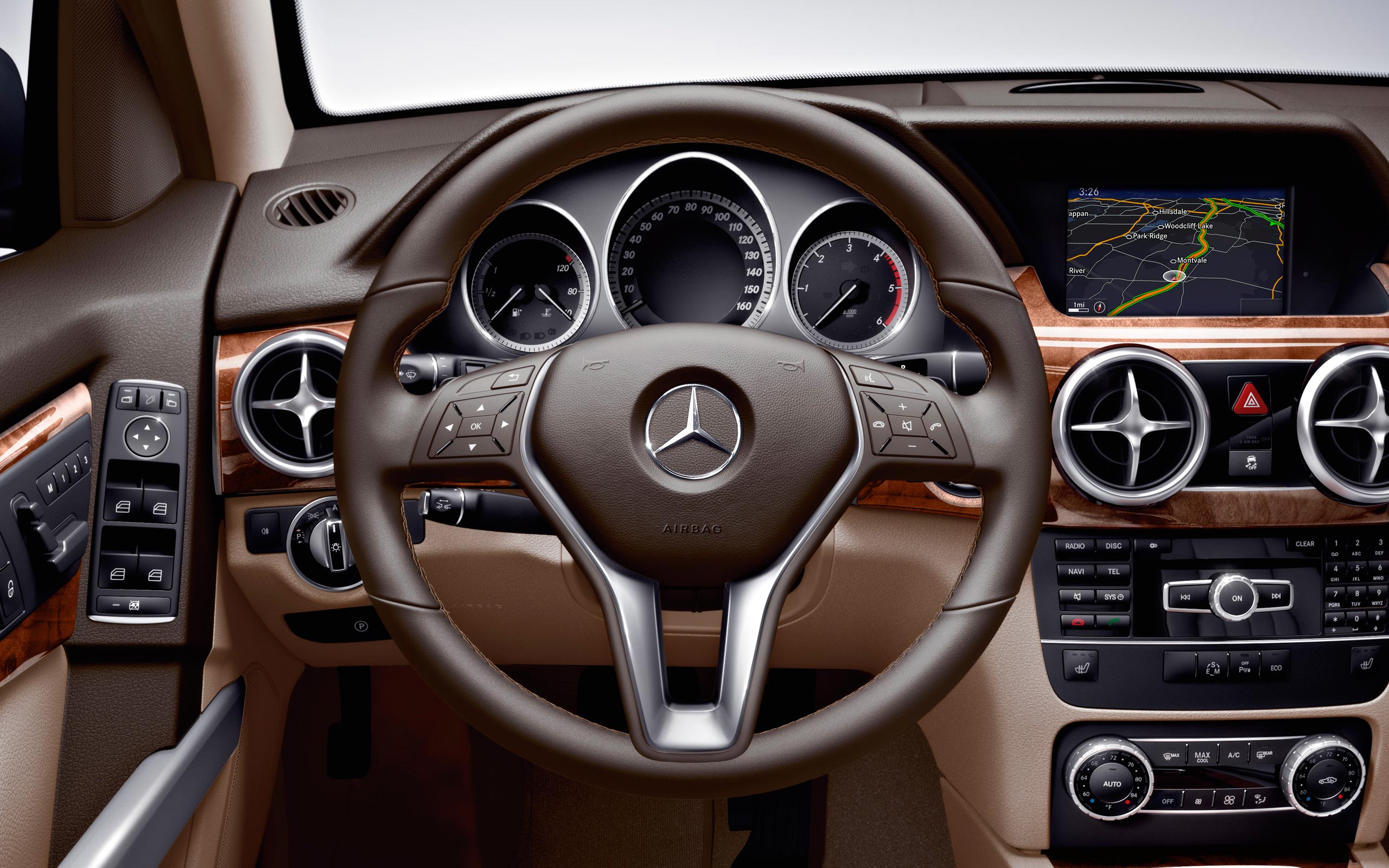 2013-GLK-Class-SUV-Gallery-012_wr.jpg (2560×1600) | Mercedes, Mercedes ...